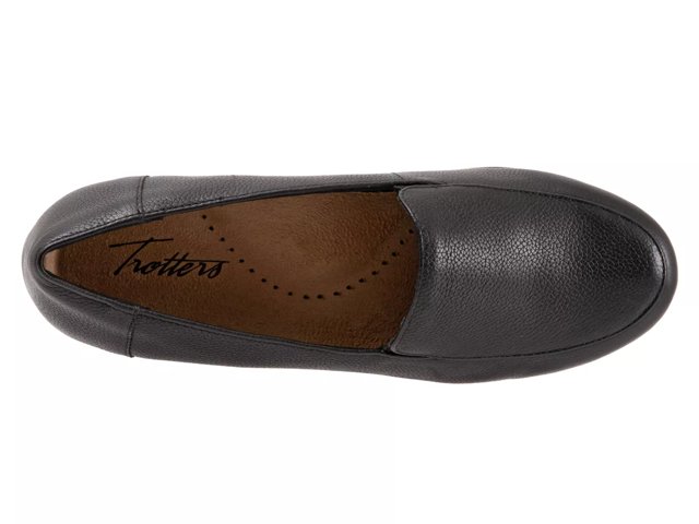 Trotters Deanna Loafer - Free Shipping | DSW